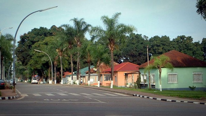 Werbiści na krańcach świata: Dundo - Życie Zakonne